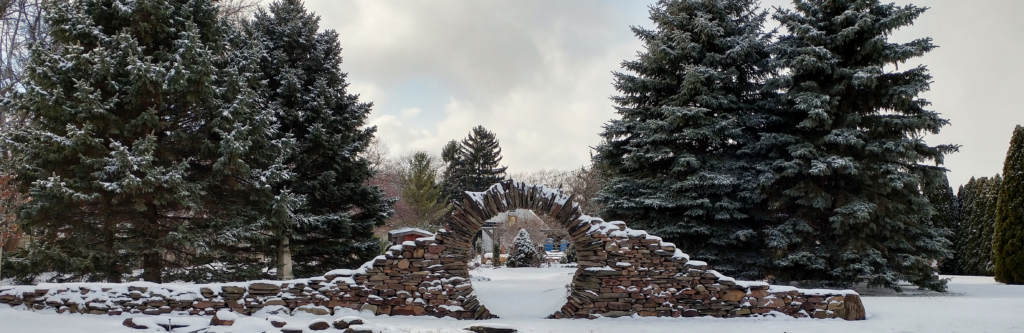 Sara's-Winter-Stone-Wall - Sara's Garden & Nursery